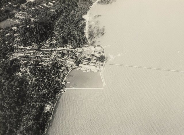 Op de rede van Muntok | Java Post